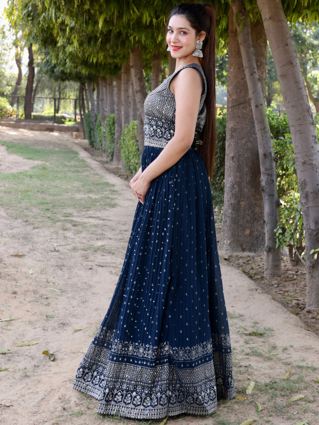 VUYU8730 Gold Foil Ethnic Motifs Print Flared Georgette Embellish Gown ...